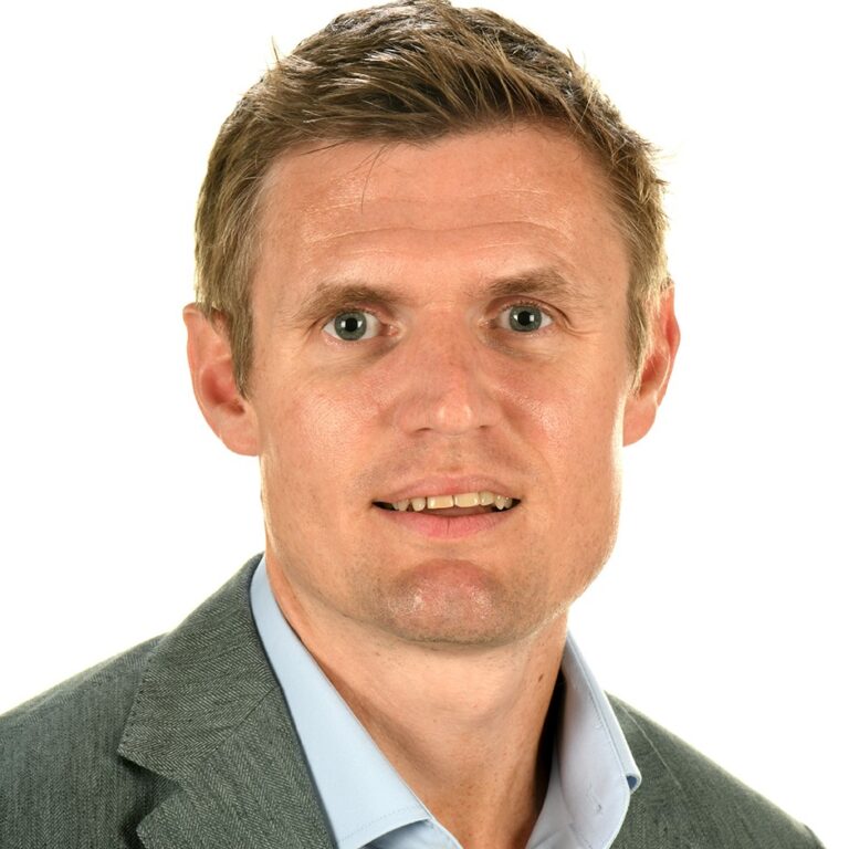 Oxford Team Profiles - Spires Cleft Centre Website